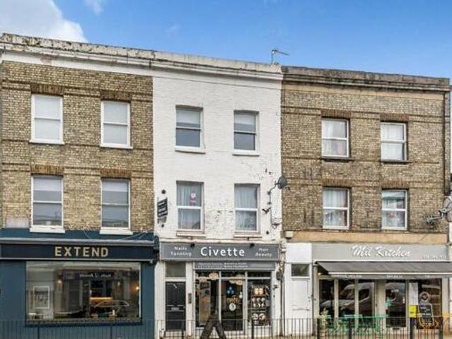1 Bedroom Flat For Sale In Munster Village, London