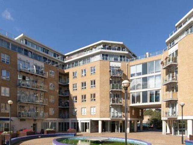 1 Bedroom Flat For Sale In Narrow Street, Limehouse