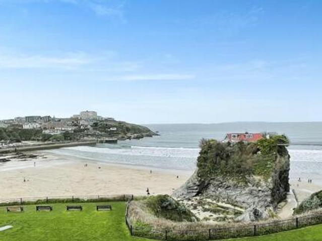 1 Bedroom Flat For Sale In Newquay, Cornwall