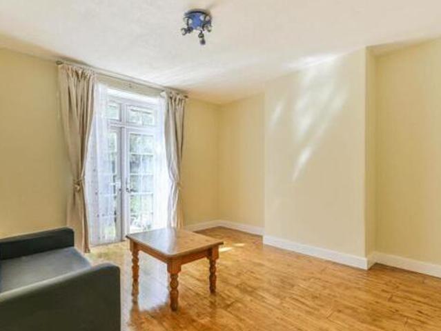 1 Bedroom Flat For Sale In Nine Elms, London