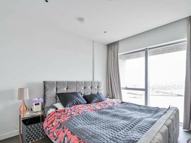 1 Bedroom Flat For Sale In North Greenwich, London