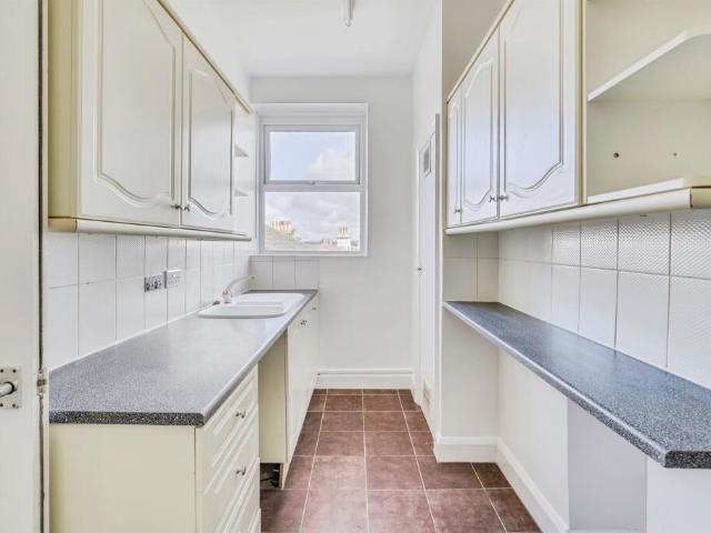 1 bedroom flat for sale in North Road East, Plymouth, PL4