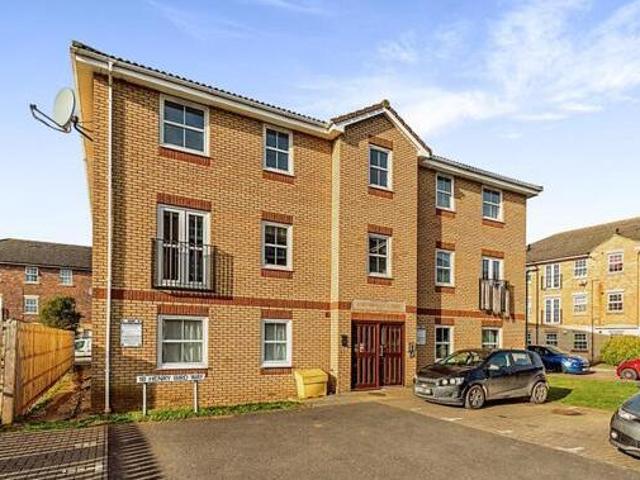 1 Bedroom Flat For Sale In Northampton