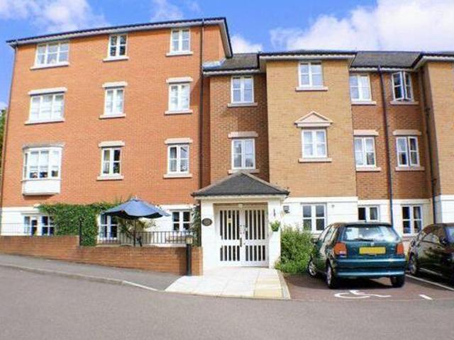 1 Bedroom Flat For Sale In Northampton