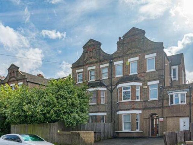1 Bedroom Flat For Sale In Norbury, London