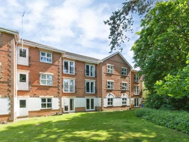 1 bedroom flat for sale in Norn Hill, Basingstoke, Hampshire, RG21