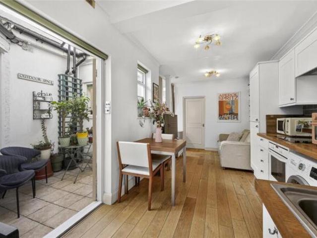 1 bedroom flat for sale in Nottingham Place, London, W1U