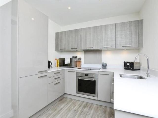 1 bedroom flat for sale in Ocean Drive, Gillingham, ME7