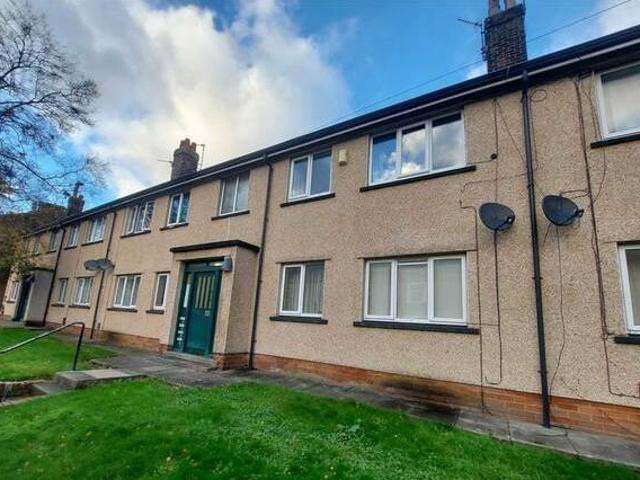 1 bedroom flat for sale in Oak Street Colne Lancashire BB8