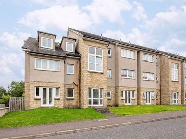 1 bedroom flat for sale in Oakfield Street Kelty KY4