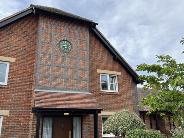 1 Bedroom Flat For Sale In Olney