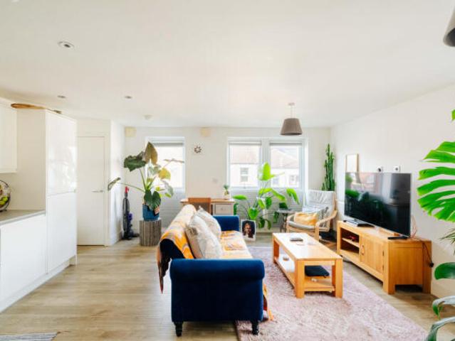 1 bedroom flat for sale in Old Pump House Close, Bedminster Down, BS13