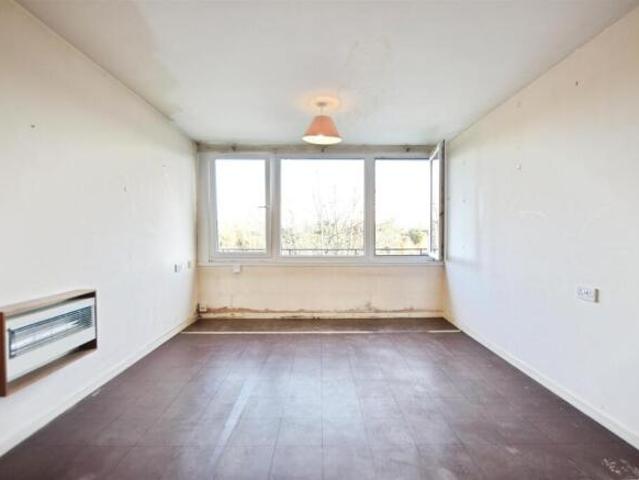 1 bedroom flat for sale in Otho Court, Brentford Dock, Brentford, TW8