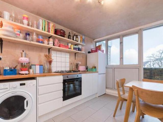 1 Bedroom Flat For Sale In Overhill Road, London