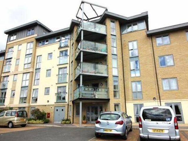1 Bedroom Flat For Sale In Oxford Road
