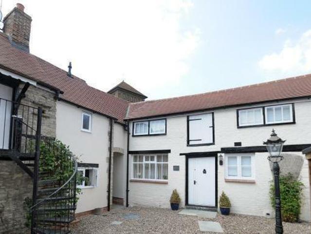 1 Bedroom Flat For Sale In Oxfordshire