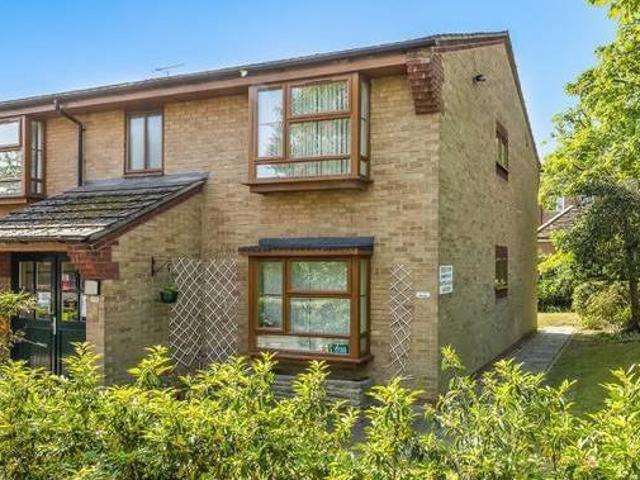1 bedroom flat for sale in Palmers Drive Grays Essex RM17