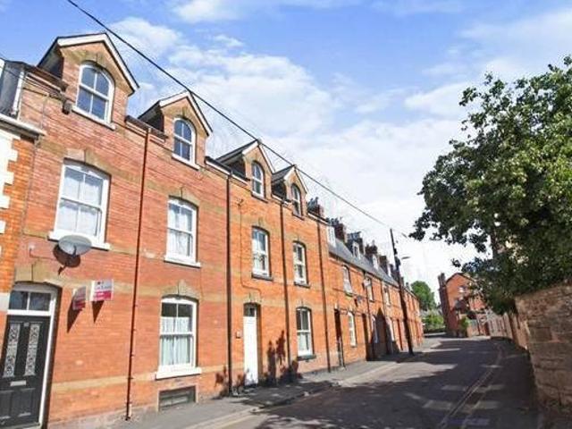 1 bedroom flat for sale in Park Street Tiverton EX16
