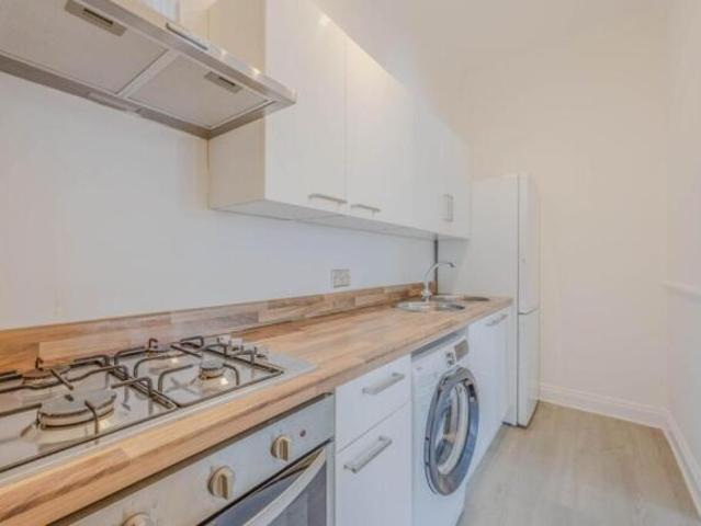 1 bedroom flat for sale in Parkgate, Westcliff on Sea, SS0