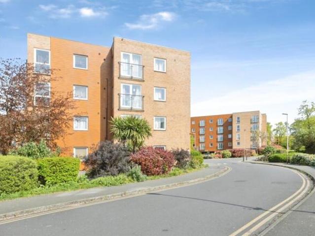 1 bedroom flat for sale in Pavilion Close, Leicester, LE2