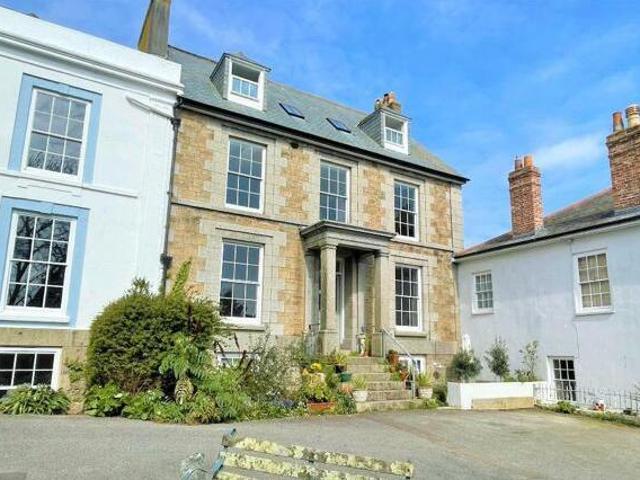 1 Bedroom Flat For Sale In Penzance, Cornwal