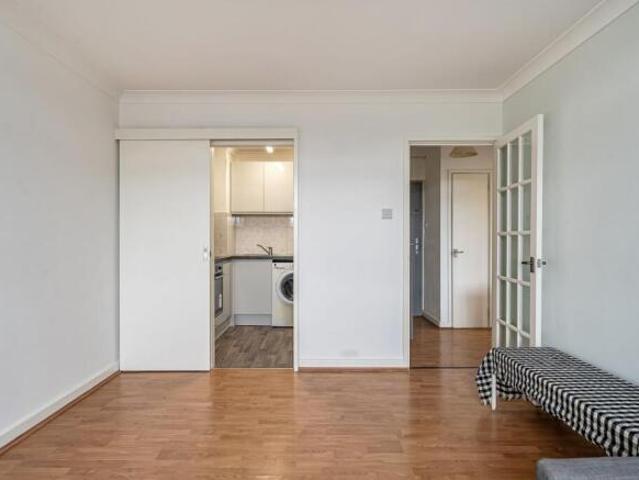 1 bedroom flat for sale in Phoenix House, Bath, BA1