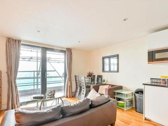 1 Bedroom Flat For Sale In Poplar, London