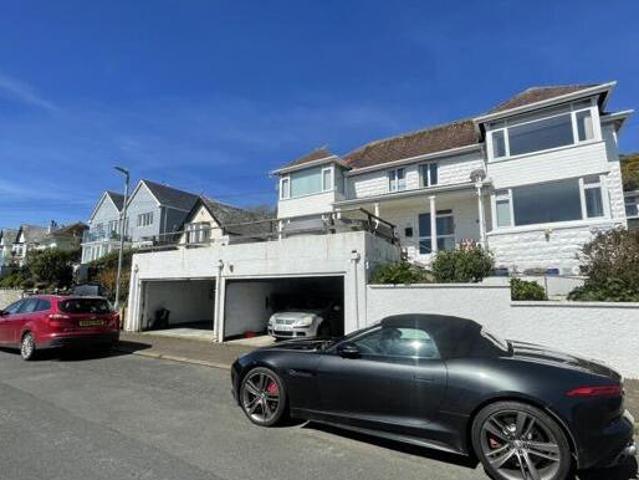 1 Bedroom Flat For Sale In Portuan Road, Looe