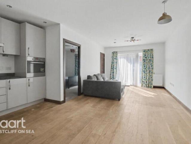 1 bedroom flat for sale in Prospects Place 10 Fairfax Drive, Westcliff On Sea, SS0