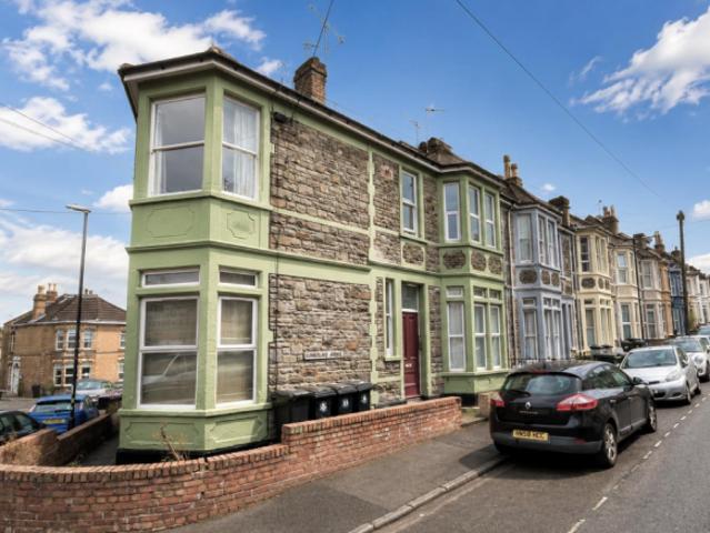 1 bedroom flat for sale in Prime city centre living Wellington Avenue, Montpelier, Bristol, BS6
