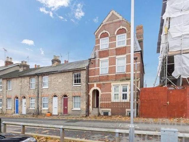1 bedroom flat for sale in Priory Street CO1