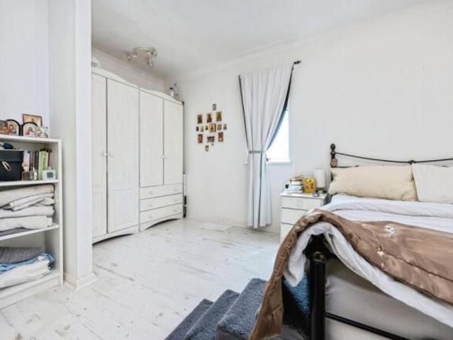 1 bedroom flat for sale in Queen Street, Bedford, Bedfordshire, MK40