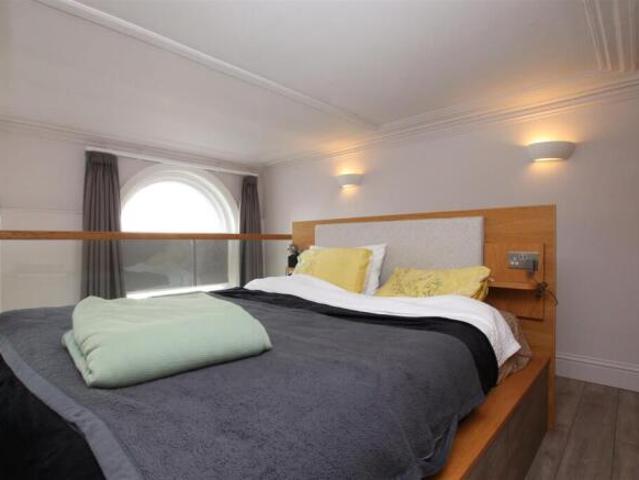 1 bedroom flat for sale in Queen Street, Exeter, EX4