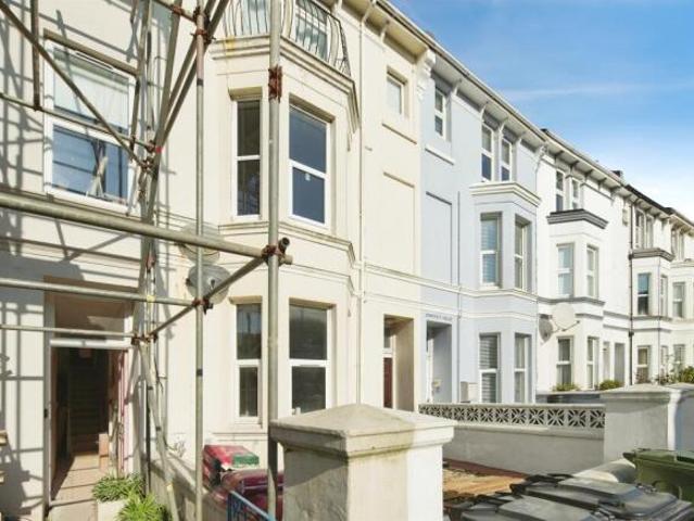 1 bedroom flat for sale in Queens Park Road, Brighton, BN2