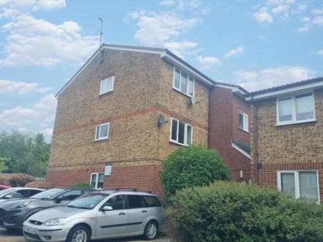 1 Bedroom Flat For Sale In Rainham