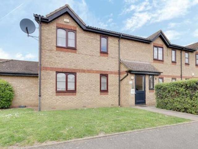 1 Bedroom Flat For Sale In Rainham
