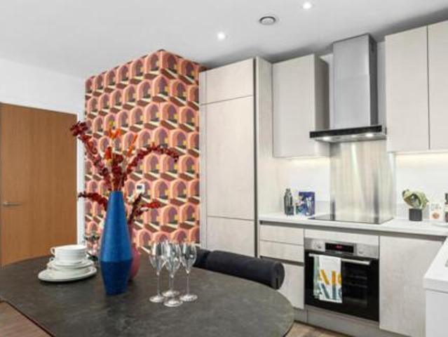 1 Bedroom Flat For Sale In Reading