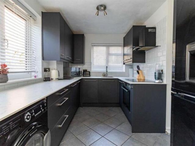 1 bedroom flat for sale in Rectory Road, Worthing, BN14