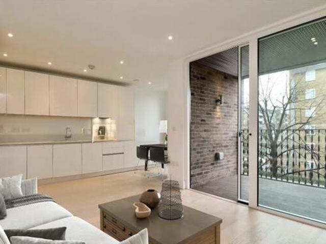 1 Bedroom Flat For Sale In Regent Canalside