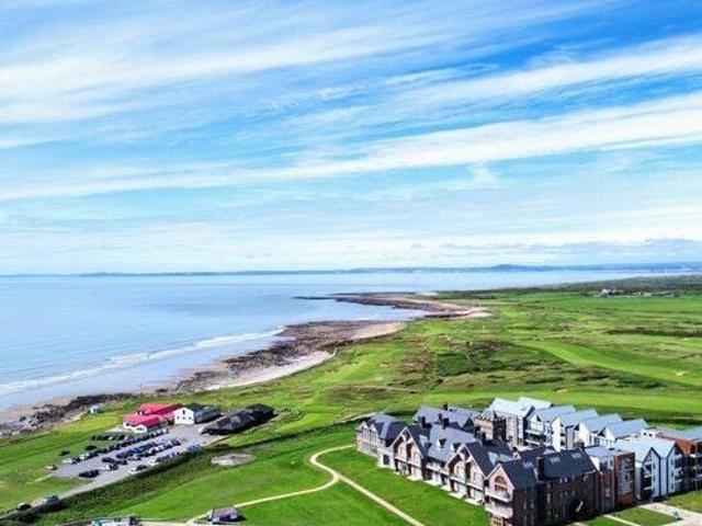 1 Bedroom Flat For Sale In Rest Bay, Porthcawl