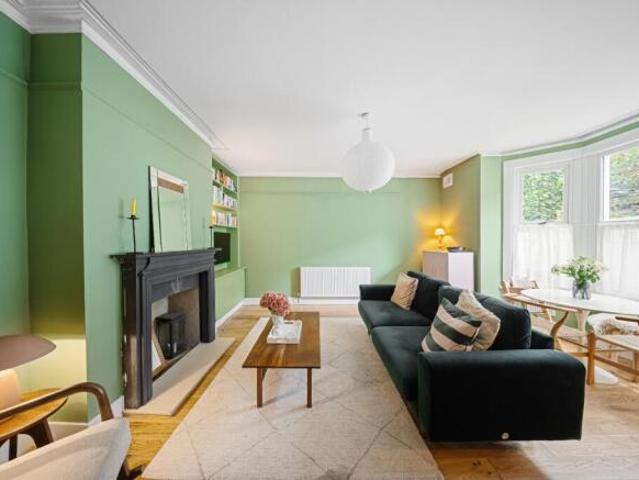 1 bedroom flat for sale in Ringstead Road, London, SE6