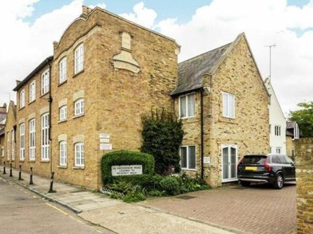 1 Bedroom Flat For Sale In Richmond