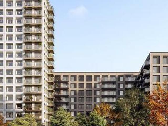 1 Bedroom Flat For Sale In Royal Wharf, Starboard Way