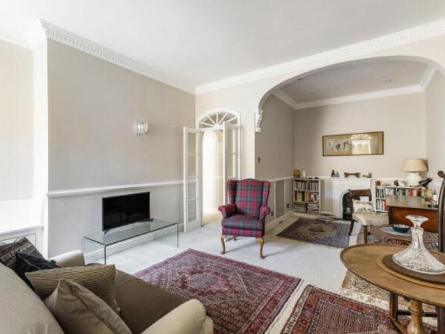 1 bedroom flat for sale in Royal Crescent, Bath, BA1