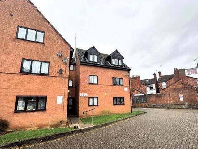 1 Bedroom Flat For Sale In Rushden