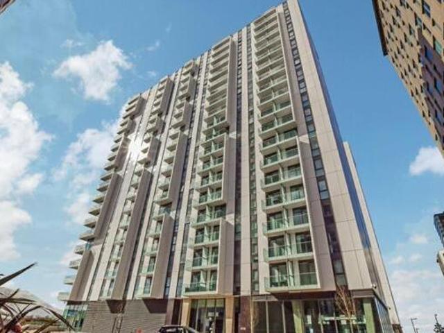1 Bedroom Flat For Sale In Salford Quay, Manchester