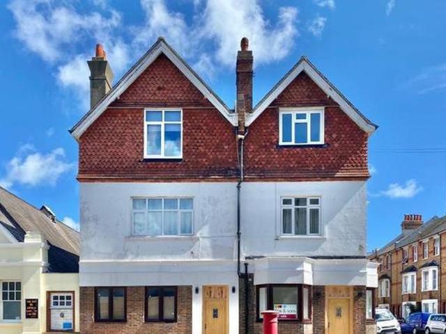 1 bedroom flat for sale in Seaside Eastbourne BN22