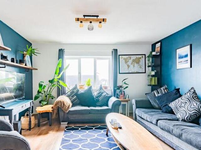 1 Bedroom Flat For Sale In Severn Beach, Bristol