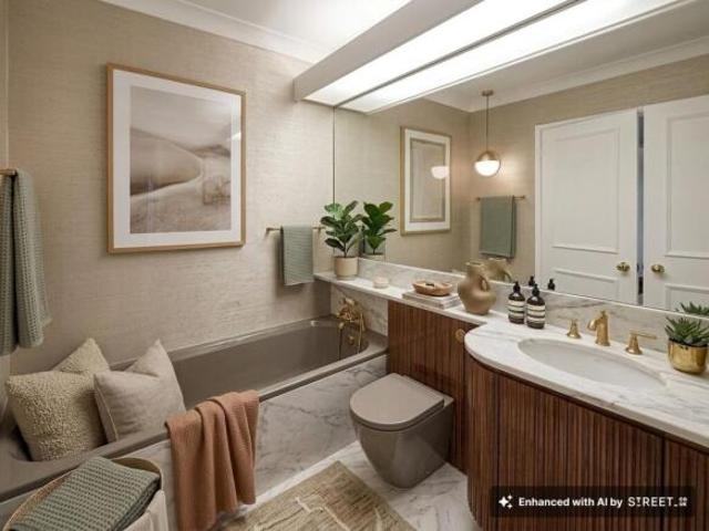1 bedroom flat for sale in Seymour Court, Bury Old Road, Salford, M7