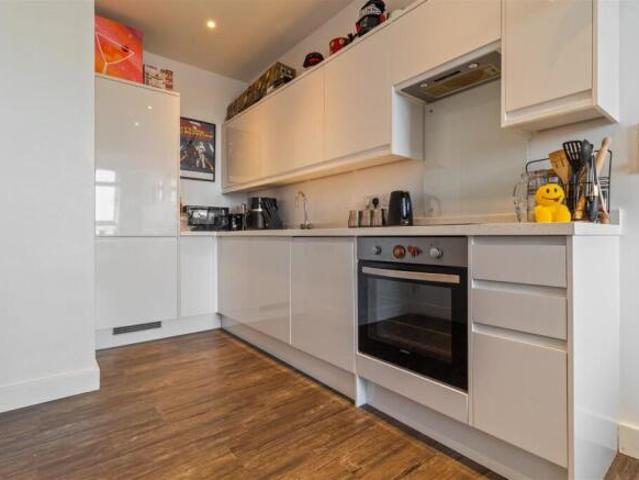 1 bedroom flat for sale in Skyline Apartments, The Causeway, Goring By Sea, BN12